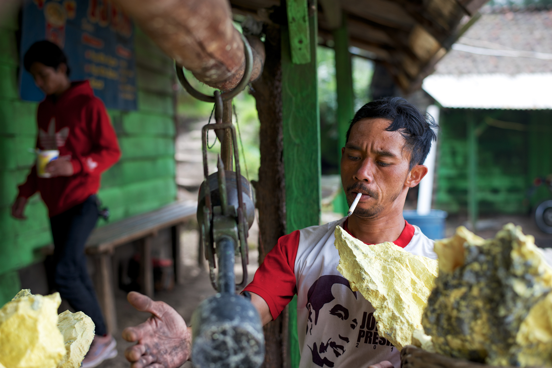 Java – Sulfur Hell Ijen Crater – Michael Paramonti Fotografie
